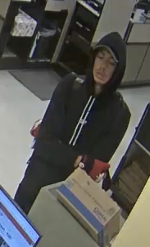 Police seek public's assistance identifying suspect in robbery